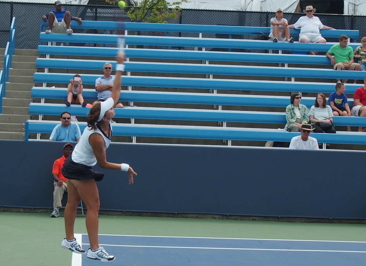 VLiNG Sales Skyrocket Thanks to Shirtless Tommy Haas – TENNIS INSIDE OUT