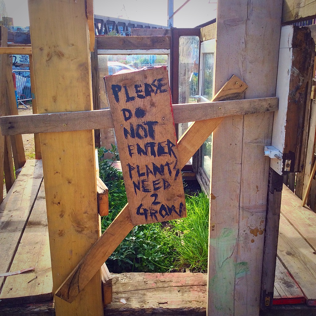 James Wheale and Nomadic Community Gardens – Creating Community through ...