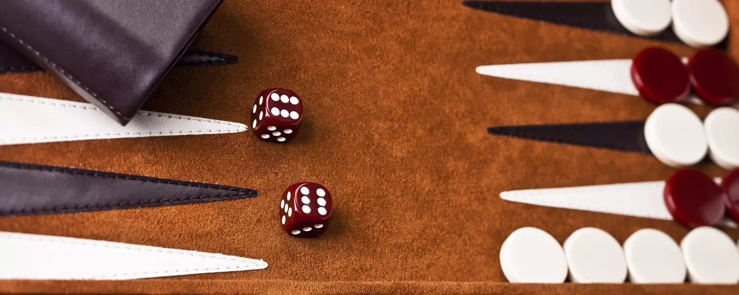 How to Play Backgammon (Rules) - The Game Farm