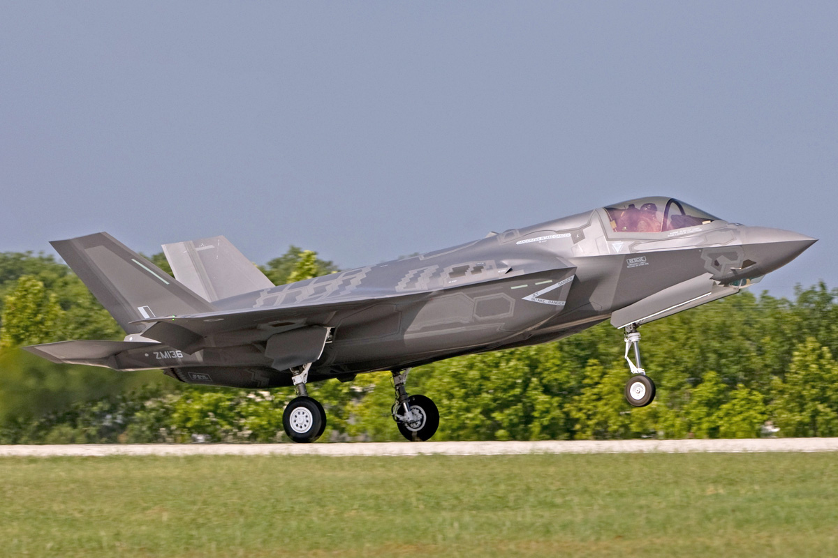Photo: UK's second F-35B makes inaugural flight - The Aviationist