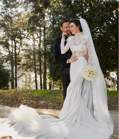 Burcu Kiratli; A Turkish actress from Dirilis Ertugrul – Daily The Azb