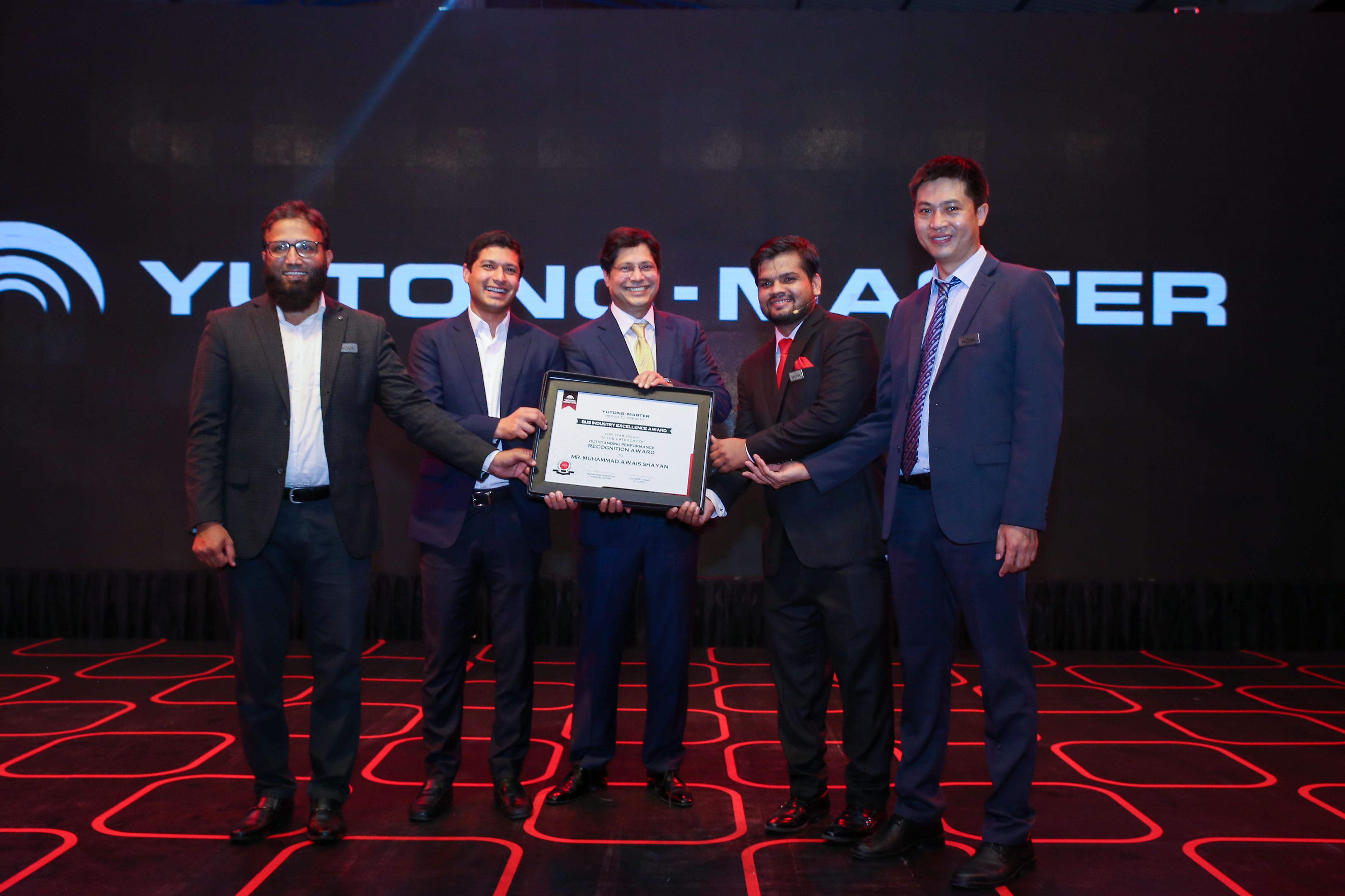 Yutong-Master launched 3rd Generation CKD Intercity “NOVA” Bus – Daily ...