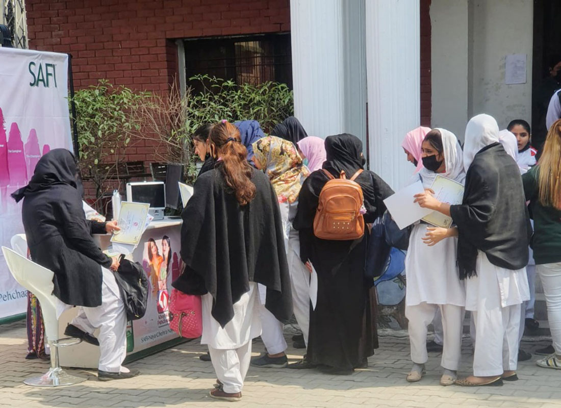Hamdard Safi holds college activities for students. – Daily The Azb