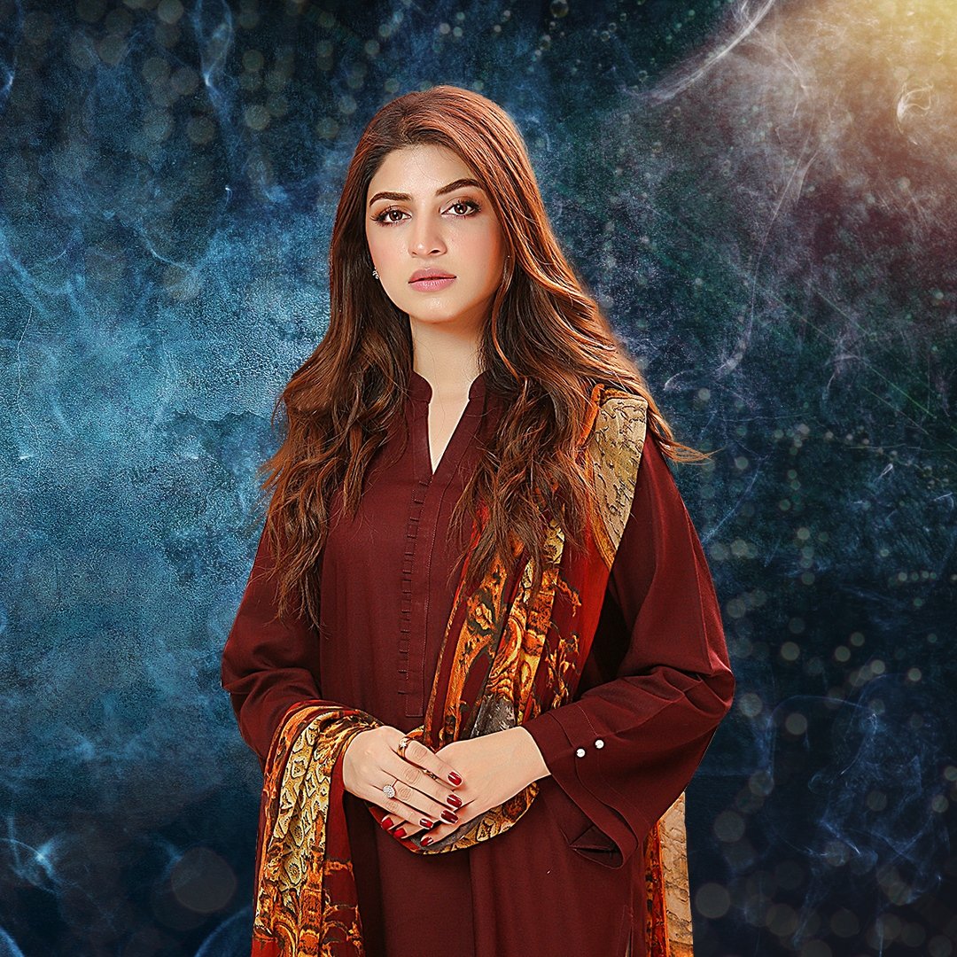 Kinza Hashmi & Zaviyar Naumaan to star in an upcoming drama serial Wehem.