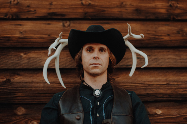 Five Minutes With Tar & Flowers - Bridge Magazine