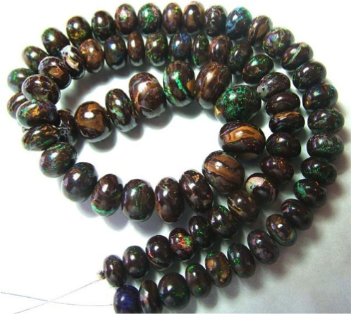 What Gives Opal its Unique Color? - The Creative Cottage