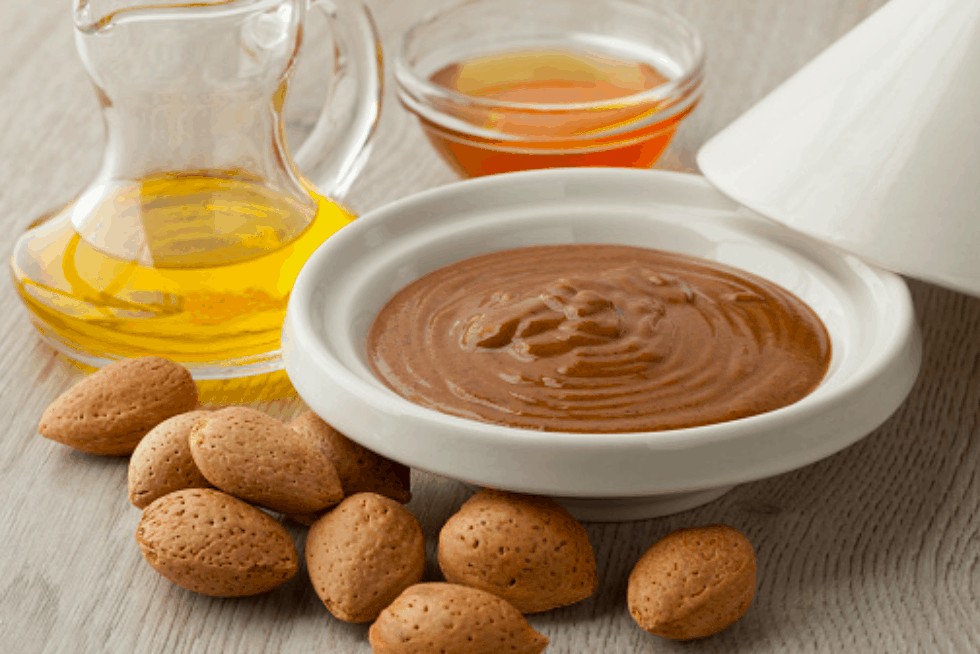 Amlou Recipe- Delicious Moroccan Almond Spread In 30 Minutes