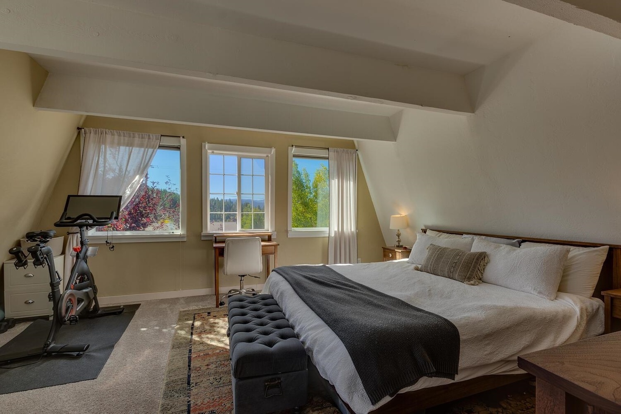 “Modified A-Frame” North of Lake Tahoe Asks $675K | the Front Steps ...