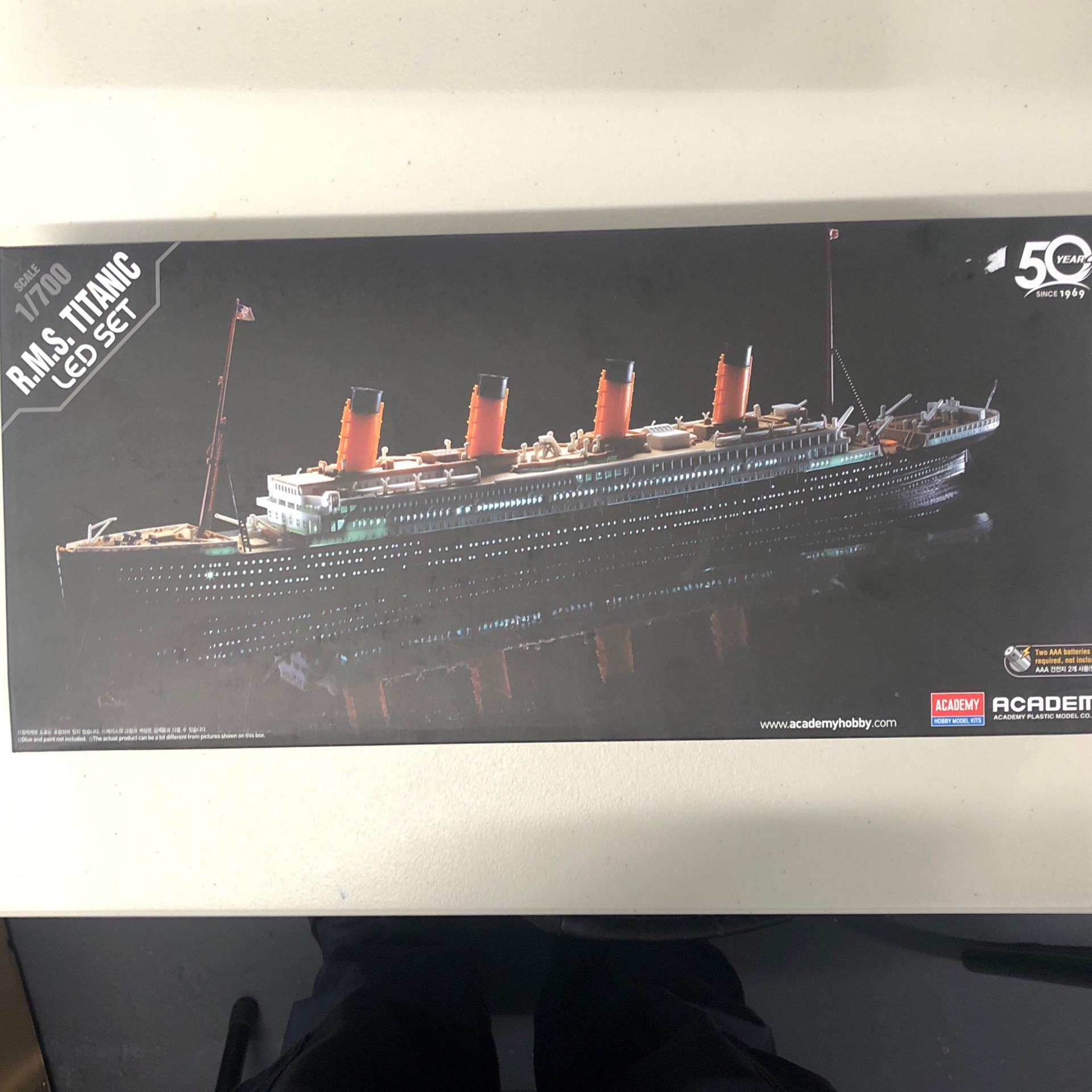 Academy 14220 1/700 R.M.S. Titanic + LED Set MCP Plastic Model Kit ...