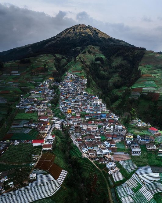 Photographer Takes Gorgeous Photos From All Over The World | themindcircle