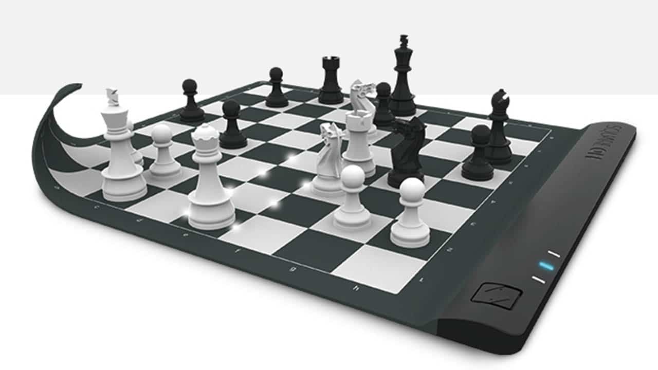 Square Off Pro is a smart, rollable, e-chessboard with a bunch of cool ...