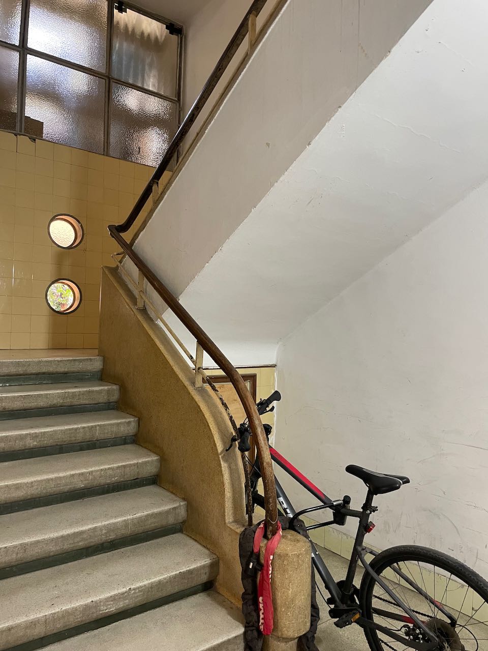 Refugee cities: Tel Aviv/Beograd – The Nutshell Times