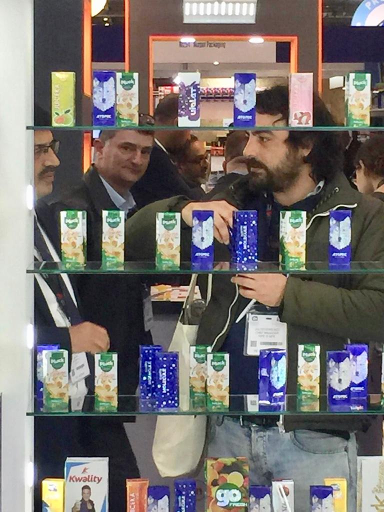 Uflex’s unique Holographic Spark moving from one continent to another ...