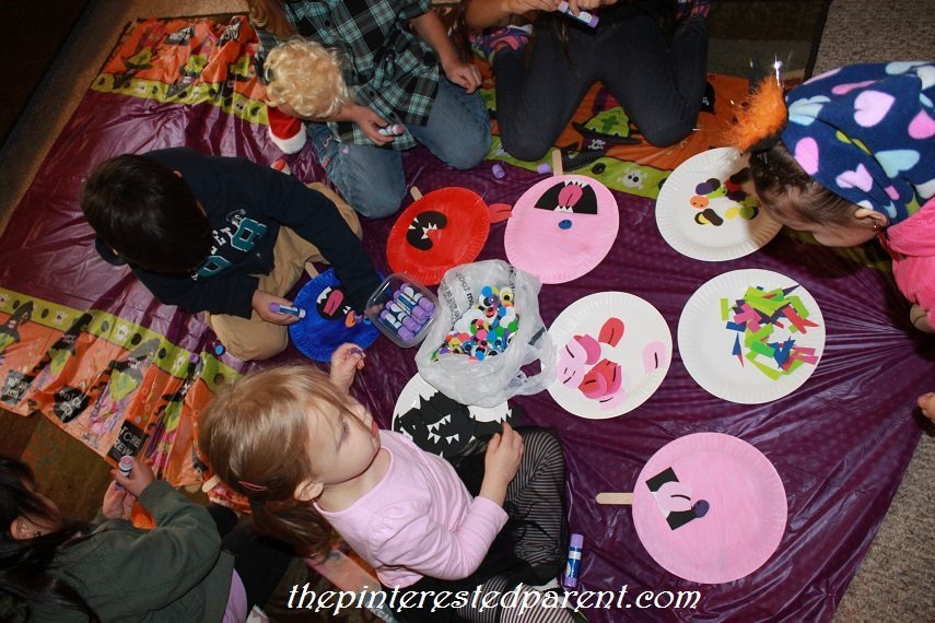 Paper Plate Shape Monster Masks – The Pinterested Parent