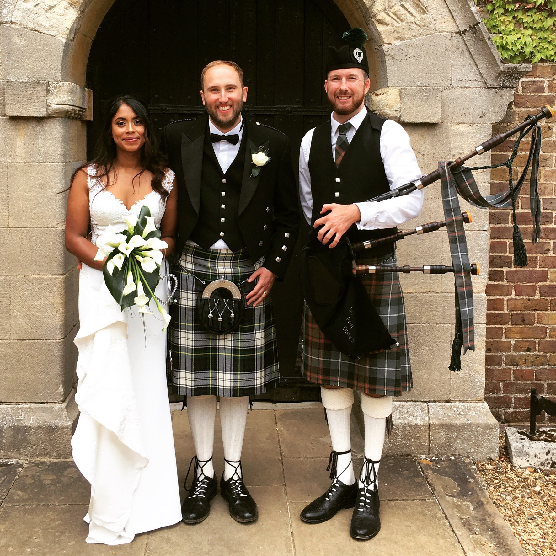 Images - Traditional Highland Piper for Hire | TPE