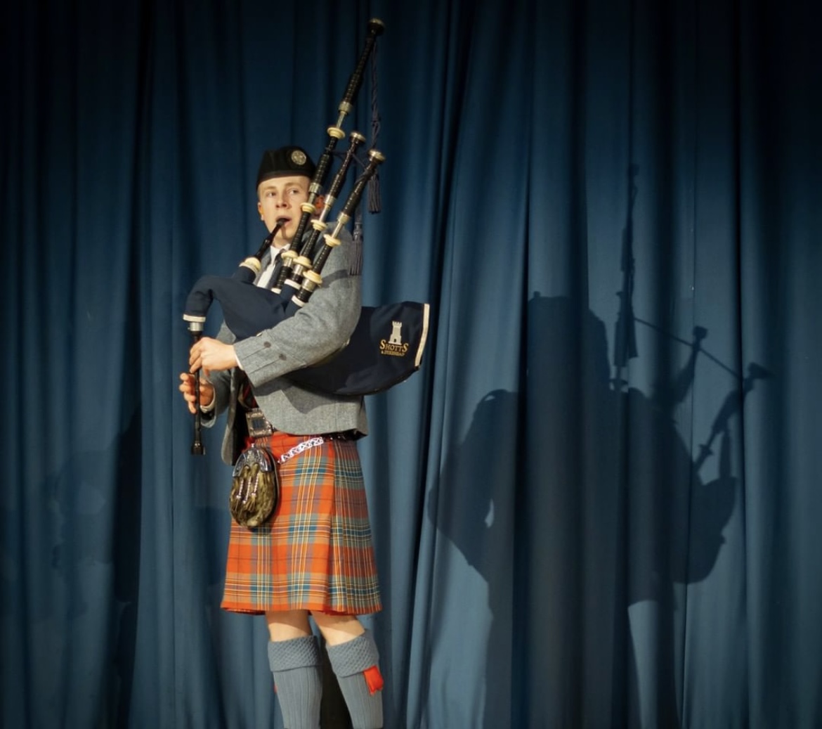 Luke - Traditional Highland Bagpiper for Hire | TPE