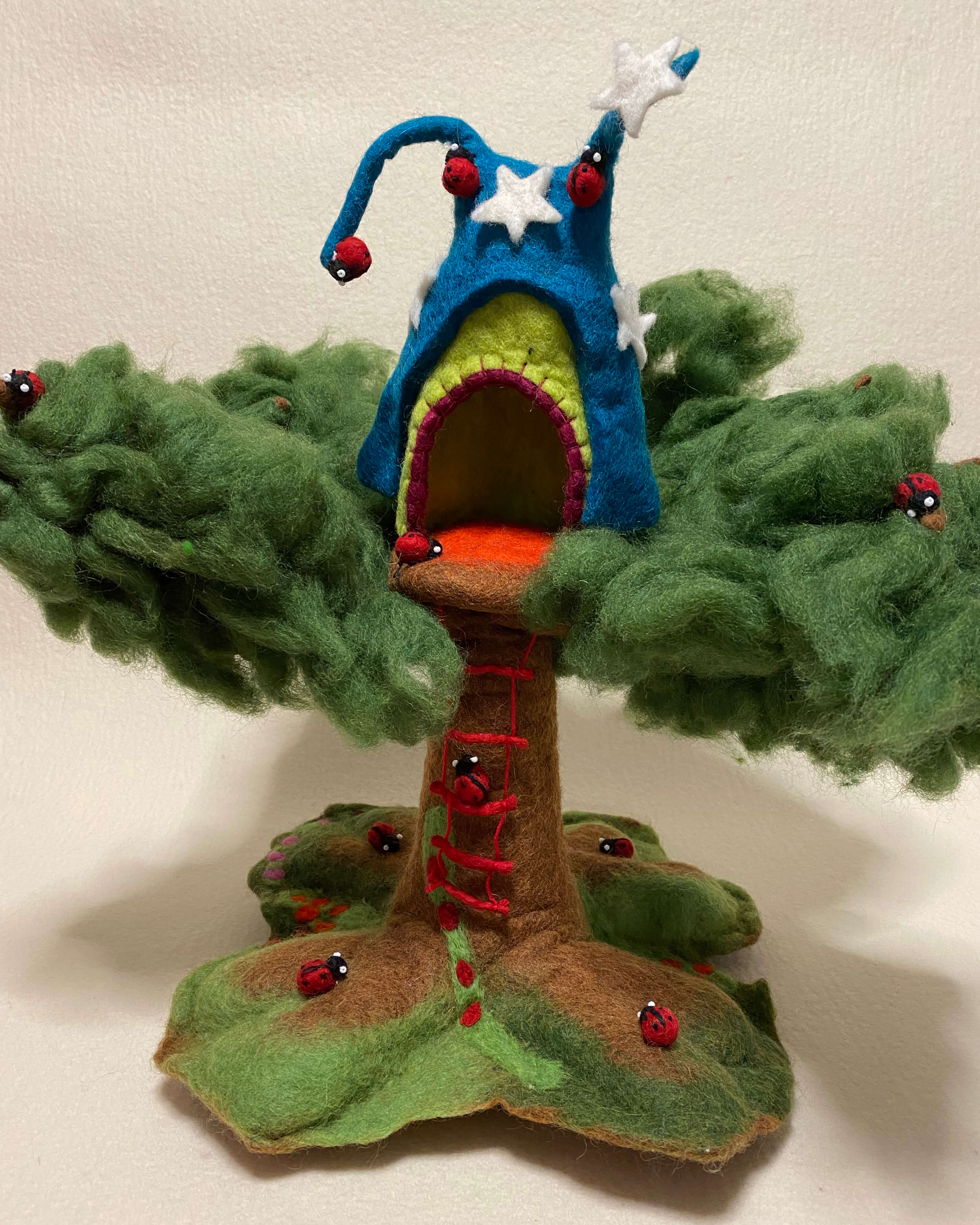 Felt Homes The Pixie Patch