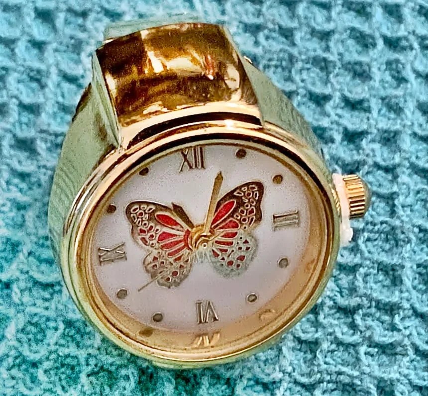 Butterfly Ring Watch BLACKS