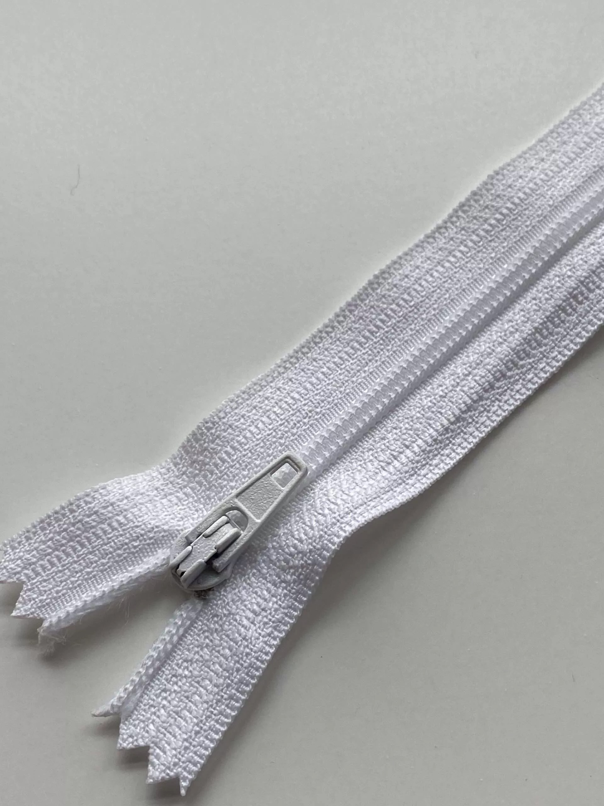 Wit 501- Niet deelbare Rits - The Sewing Loft