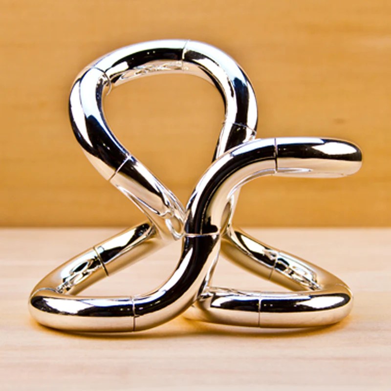 Tangle Chrome ⋆ Time Machine Hobby