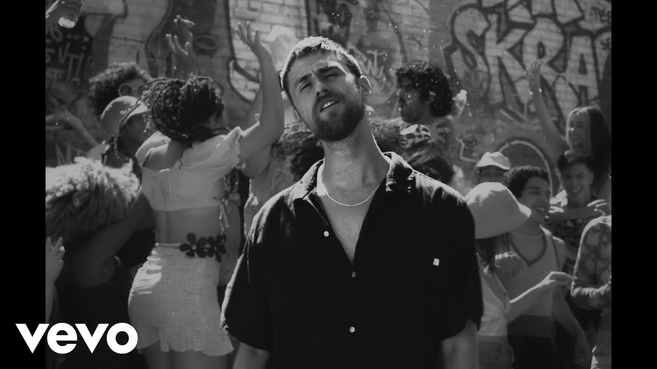 Weekend Mixtape (Side 3) | 176 Songs That Will Change Your Luck For The ...