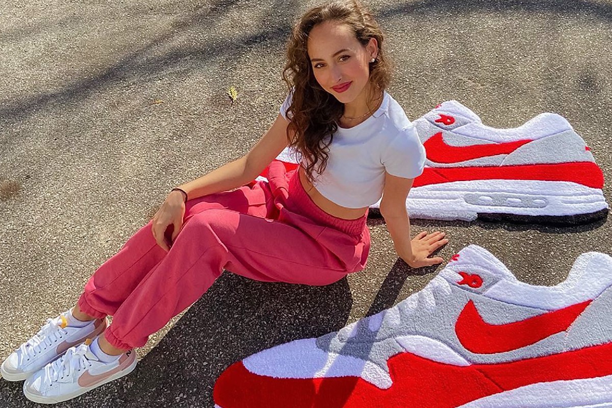 RugTok: 10 rug tufting artists to follow on TikTok in 2025