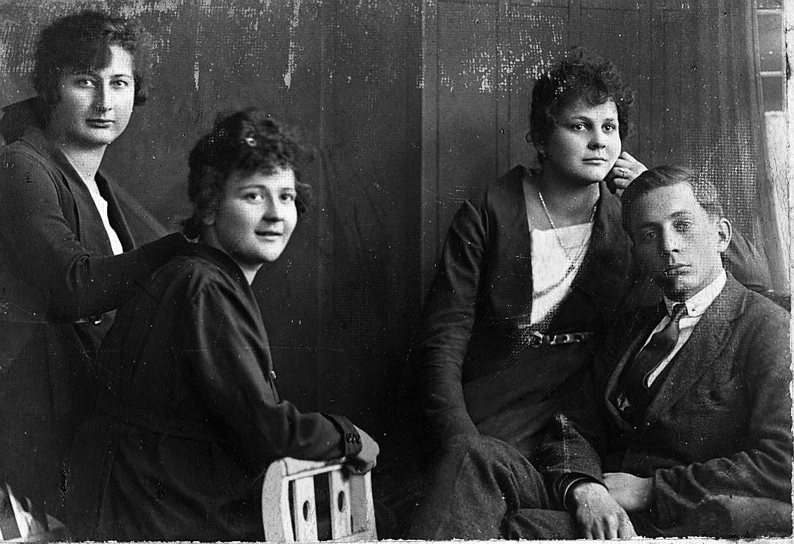 Miljenko Jergovic’s Family Tree - Transitions