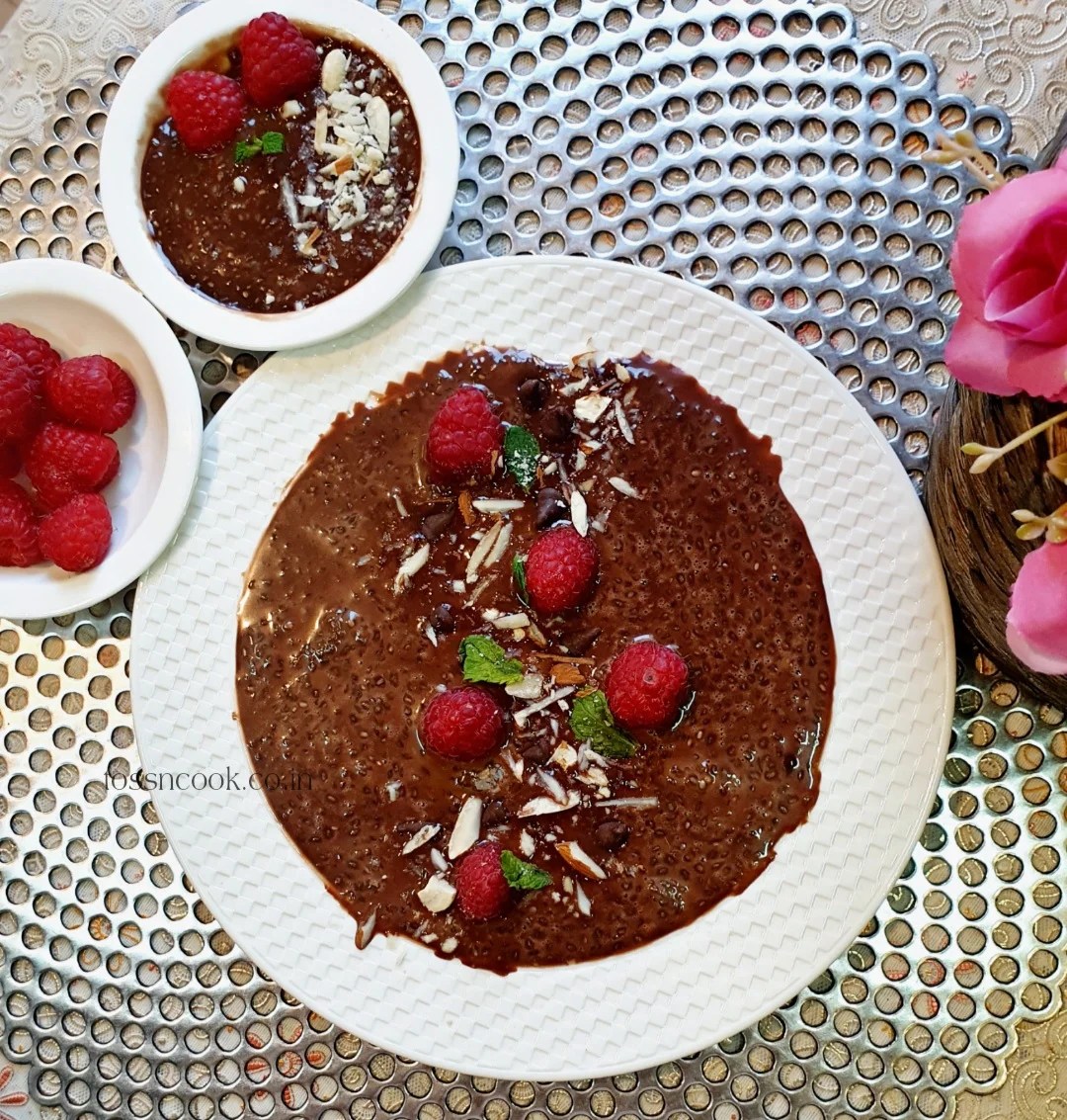 Awesome Chocolate Chia Pudding - Toss N Cook™