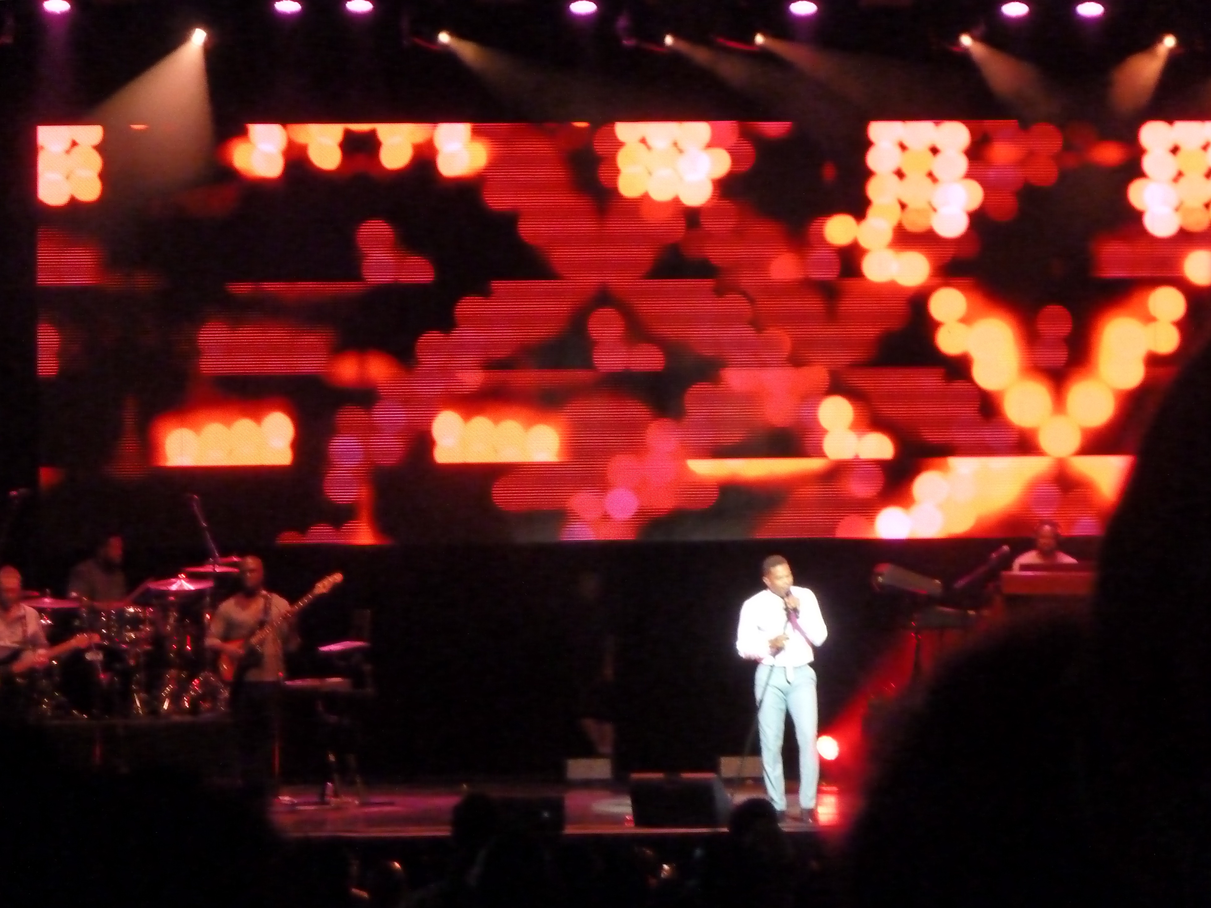 MAXWELL CONCERT AT FORD AMPHITHEATER AND CONEY ISLAND, JUL 9, 2016 (SAT ...