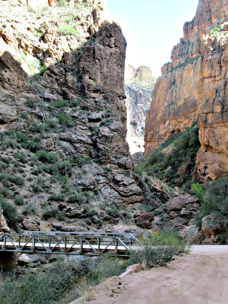 Apache Trail – Two Trails One Road