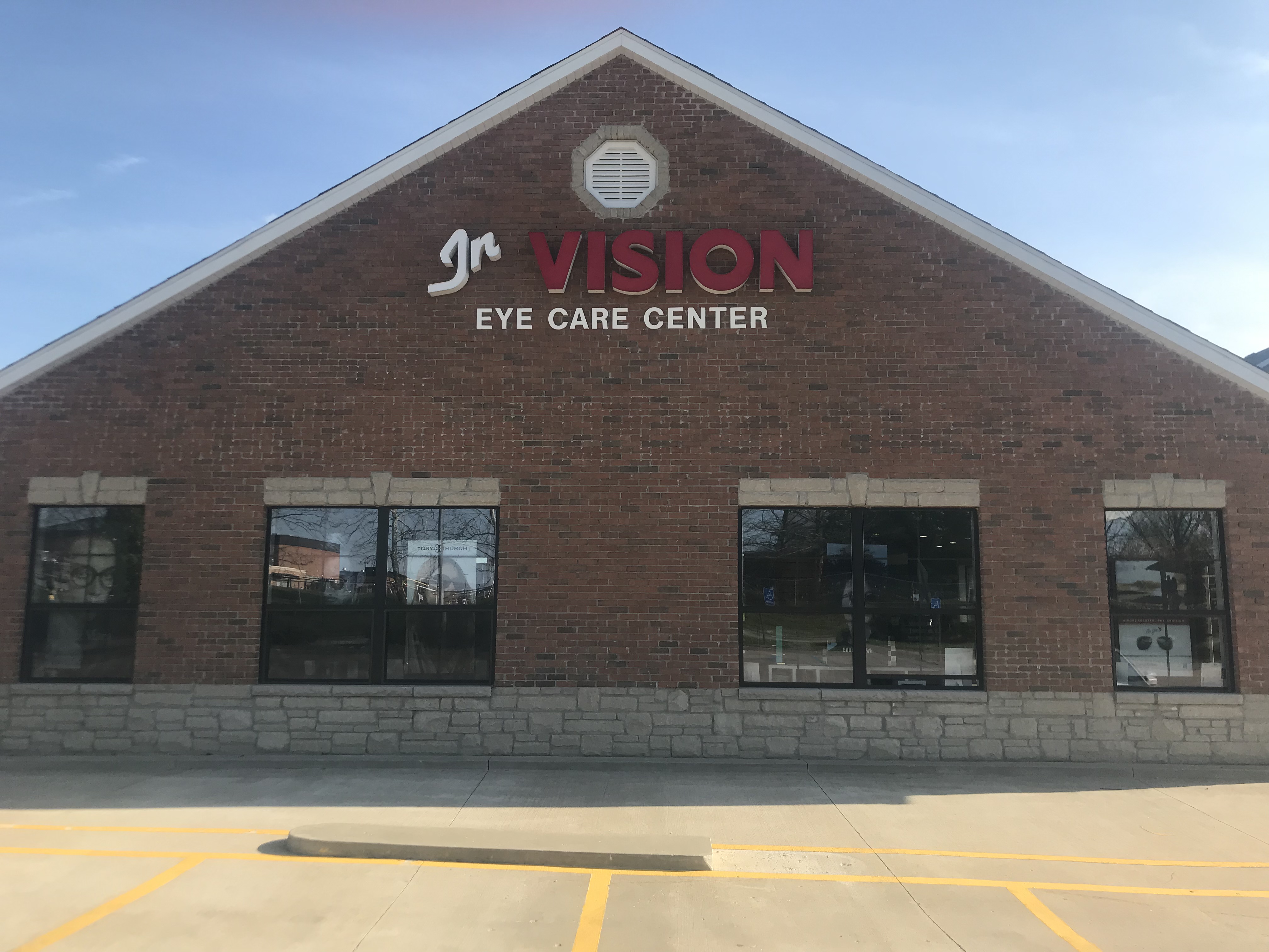 Dr. Heather Weber Webster: Leader, Mentor, and Progressive Optometrist