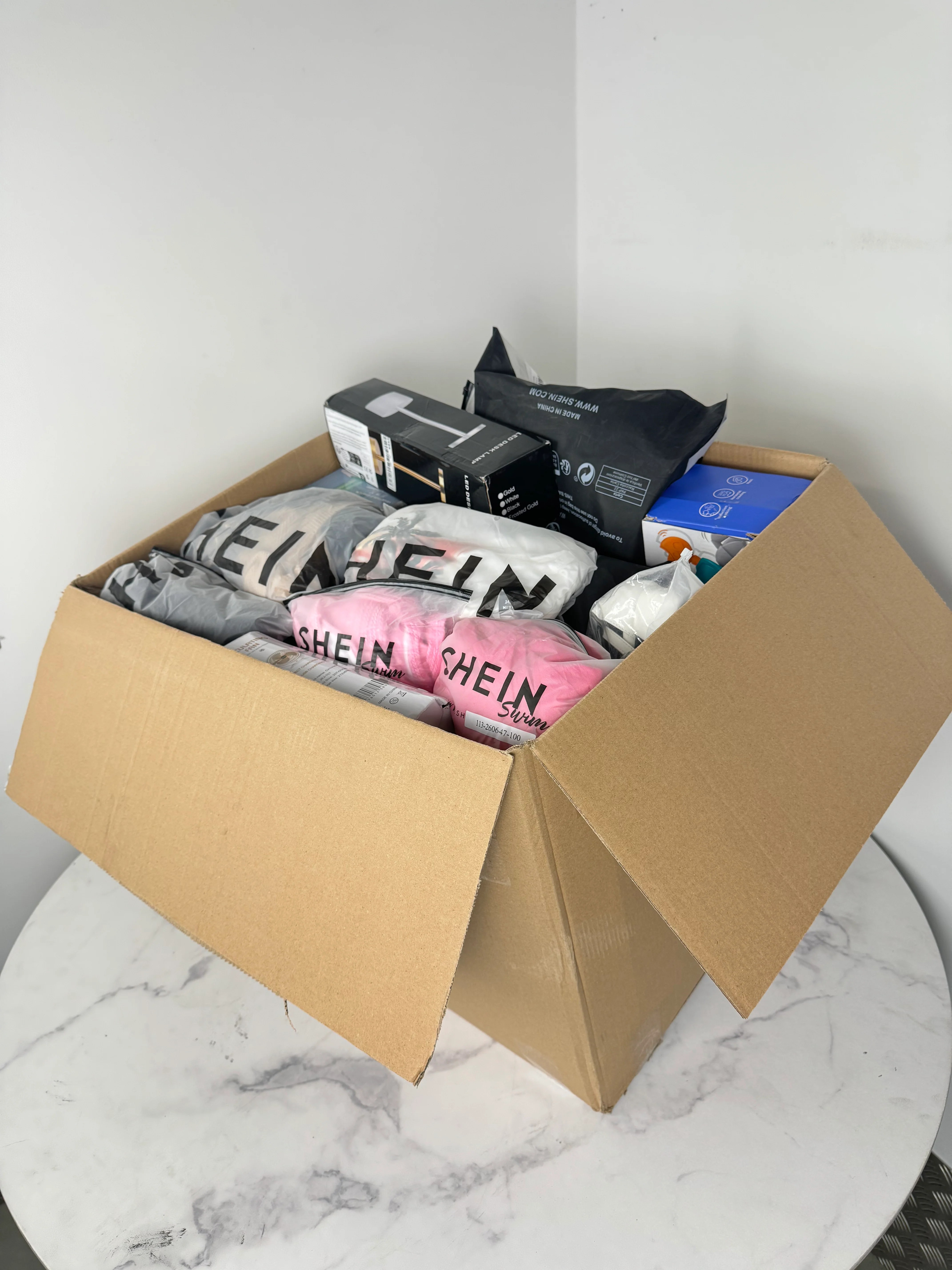 Shien Temu Boxes Of 40 Undelivrd
