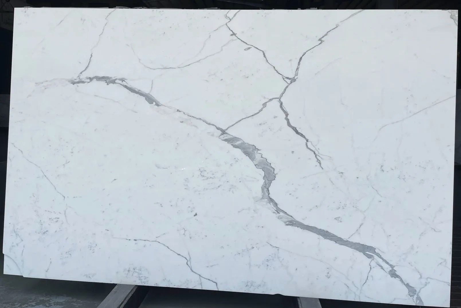 Calacatta - Uniistone