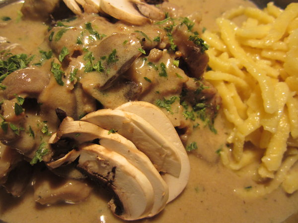 Geschnetzeltes vom Schwein mit Rahmchampignons | Heute gibts: