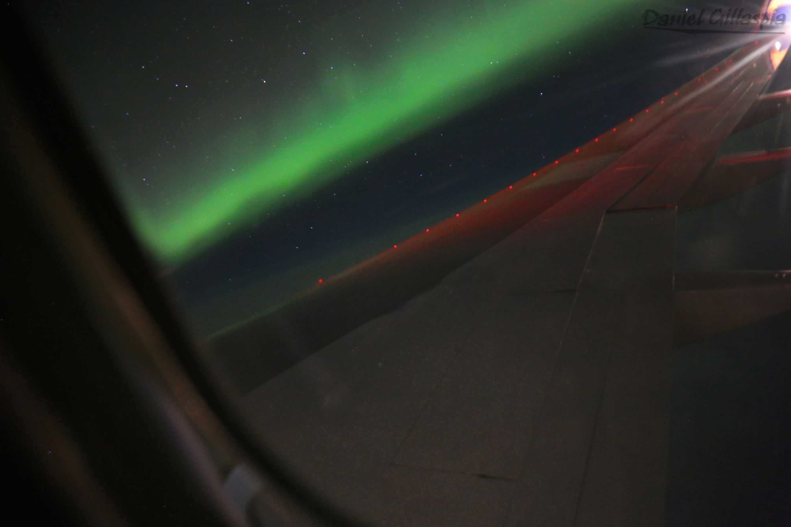 Northern Lights... from a plane!? - UponArriving