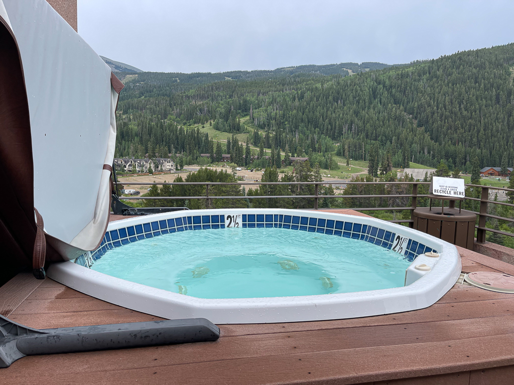 Hyatt Place Keystone Review - UponArriving