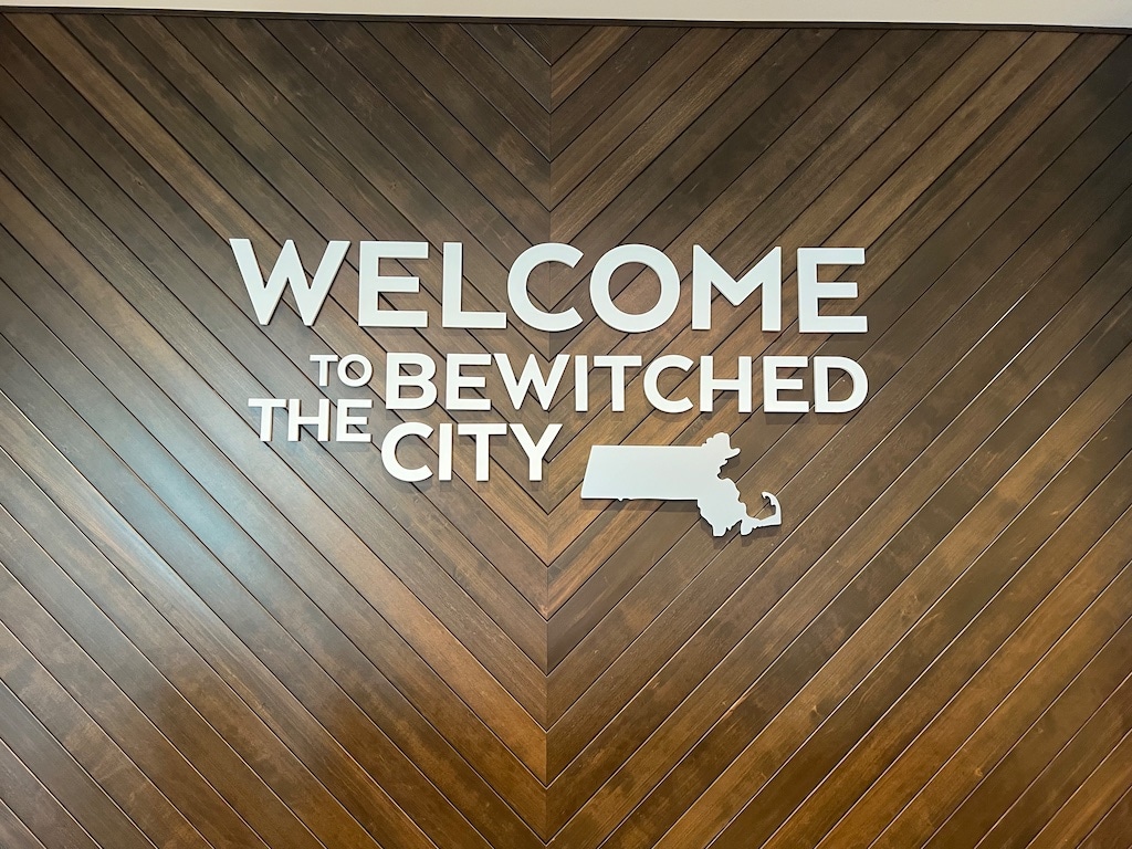 Hampton Inn Salem| Boston Massachusetts Review [2021] - UponArriving