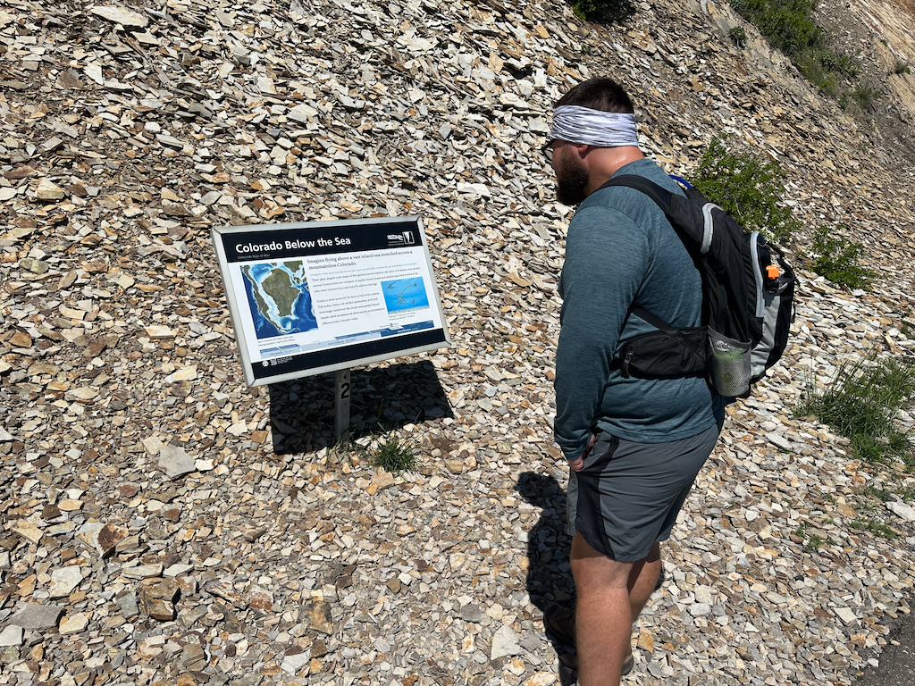 Dinosaur Ridge Review: A Prehistoric Trek with World-Class Tracks [2023 ...