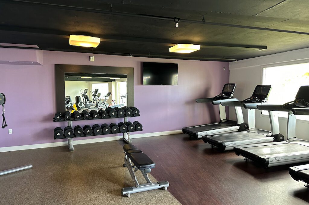 Hilton DoubleTree Hilo Review (Grand Naniloa, Big Island Hawaii ...