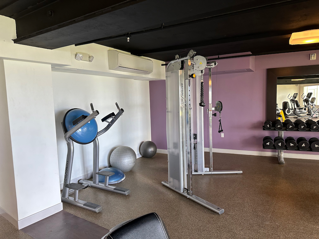 Hilton DoubleTree Hilo Review (Grand Naniloa, Big Island Hawaii ...