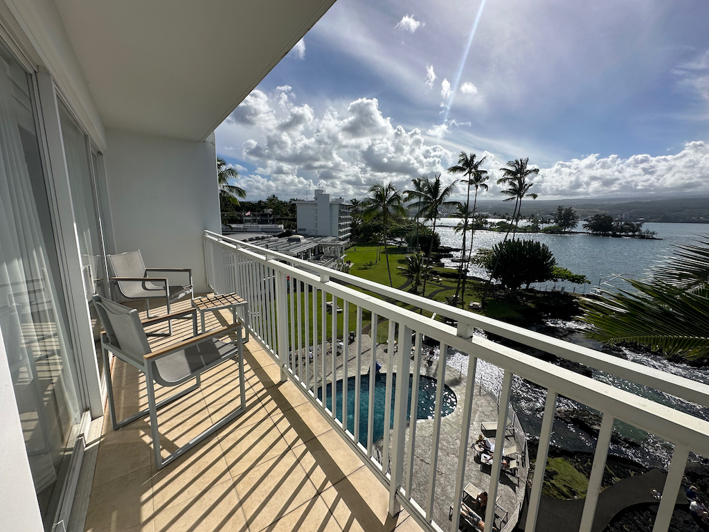 Hilton DoubleTree Hilo Review (Grand Naniloa, Big Island Hawaii ...