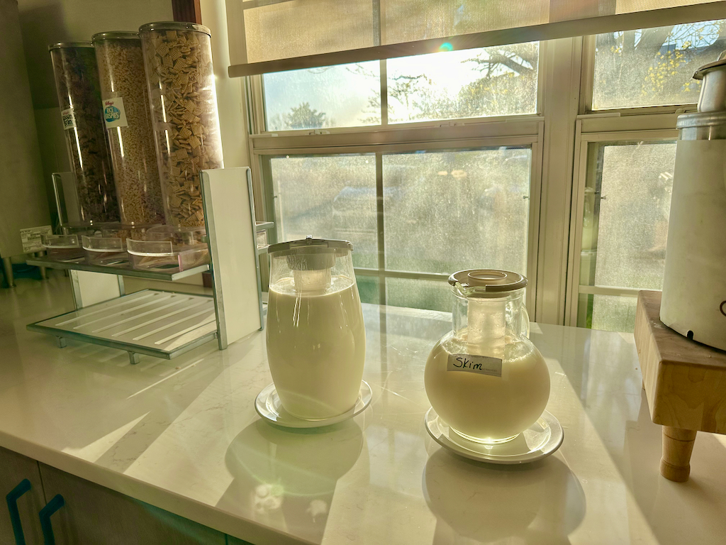 Residence Inn Breakfast: What’s in Store for You? (Hours & Menu Options ...