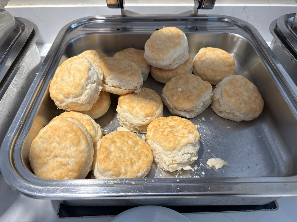 Residence Inn Breakfast: What’s in Store for You? (Hours & Menu Options ...