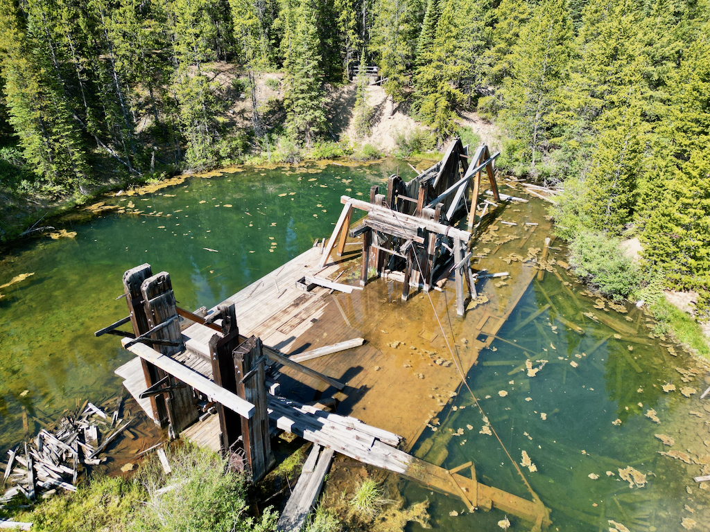 Country Boy Mine Tour Review: An Authentic Mining Experience - UponArriving