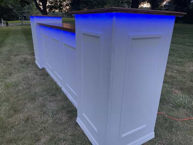 Executive Bar - Vicars Built Rentals