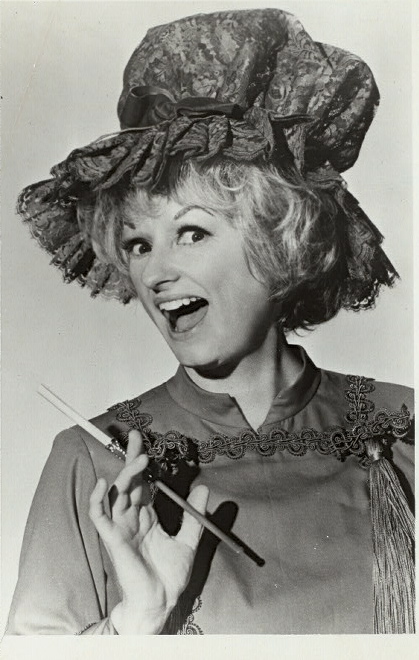 PHYLLIS DILLER – BEGUILING HOLLYWOOD