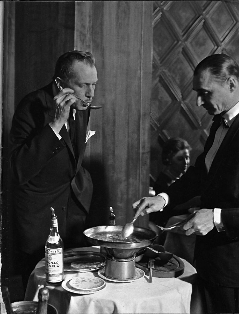 Cooking with Vincent Price – BEGUILING HOLLYWOOD