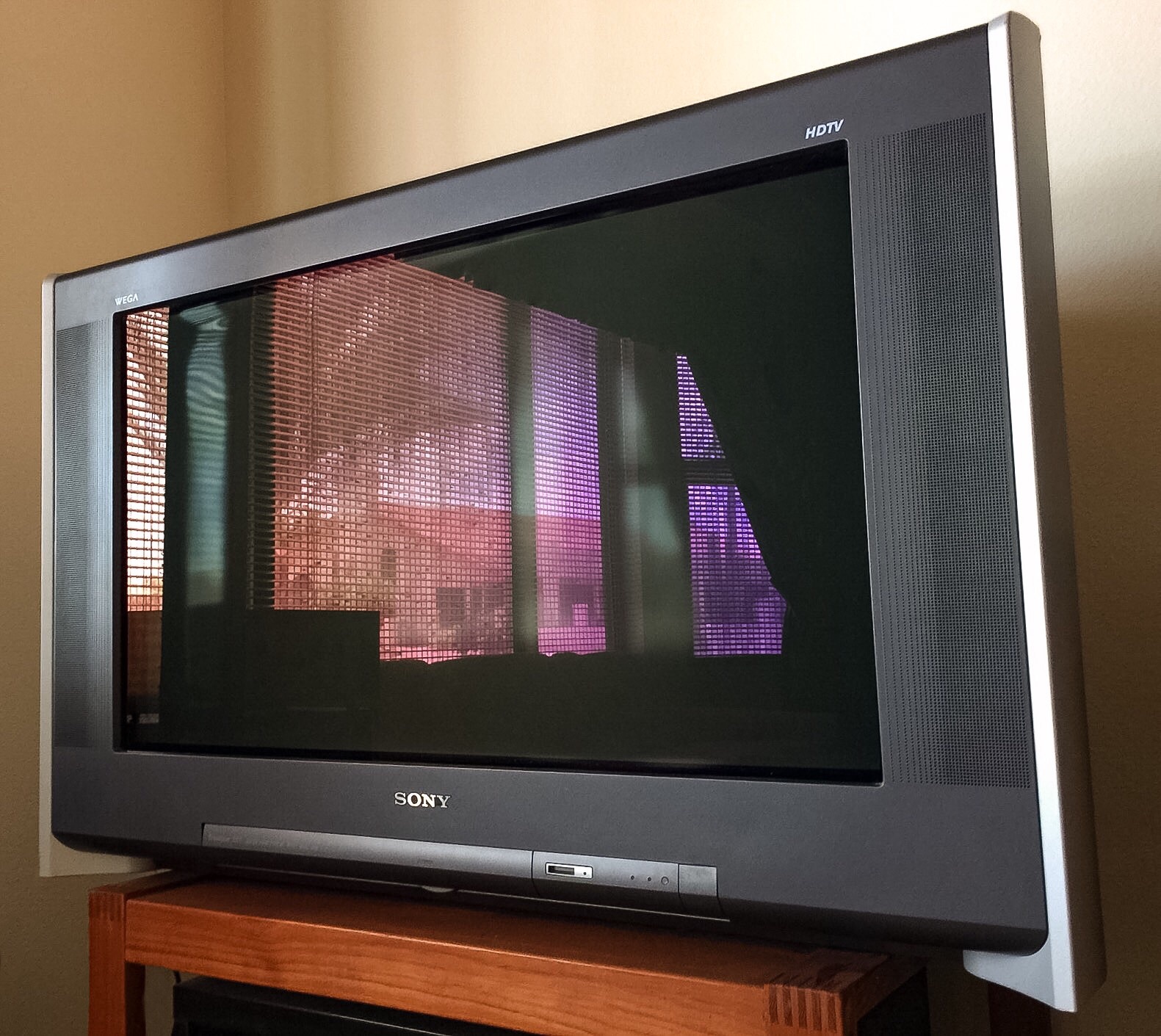 Page Five Trinitron | Vision4 Magazine