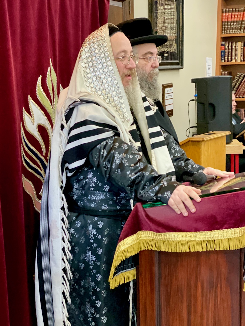 Biale Rebbe Visits – VTHS