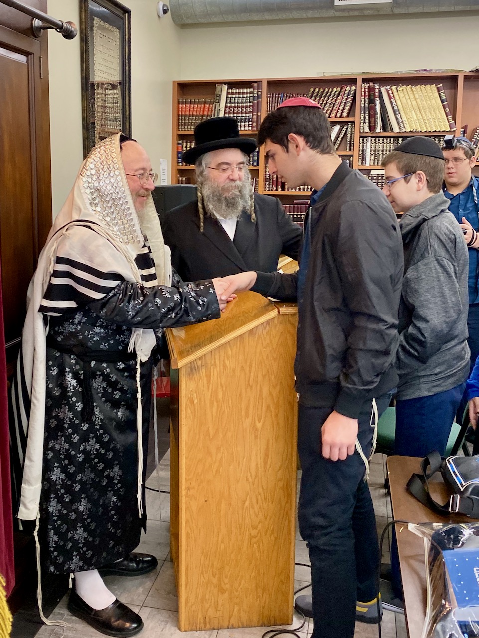 Biale Rebbe Visits – VTHS